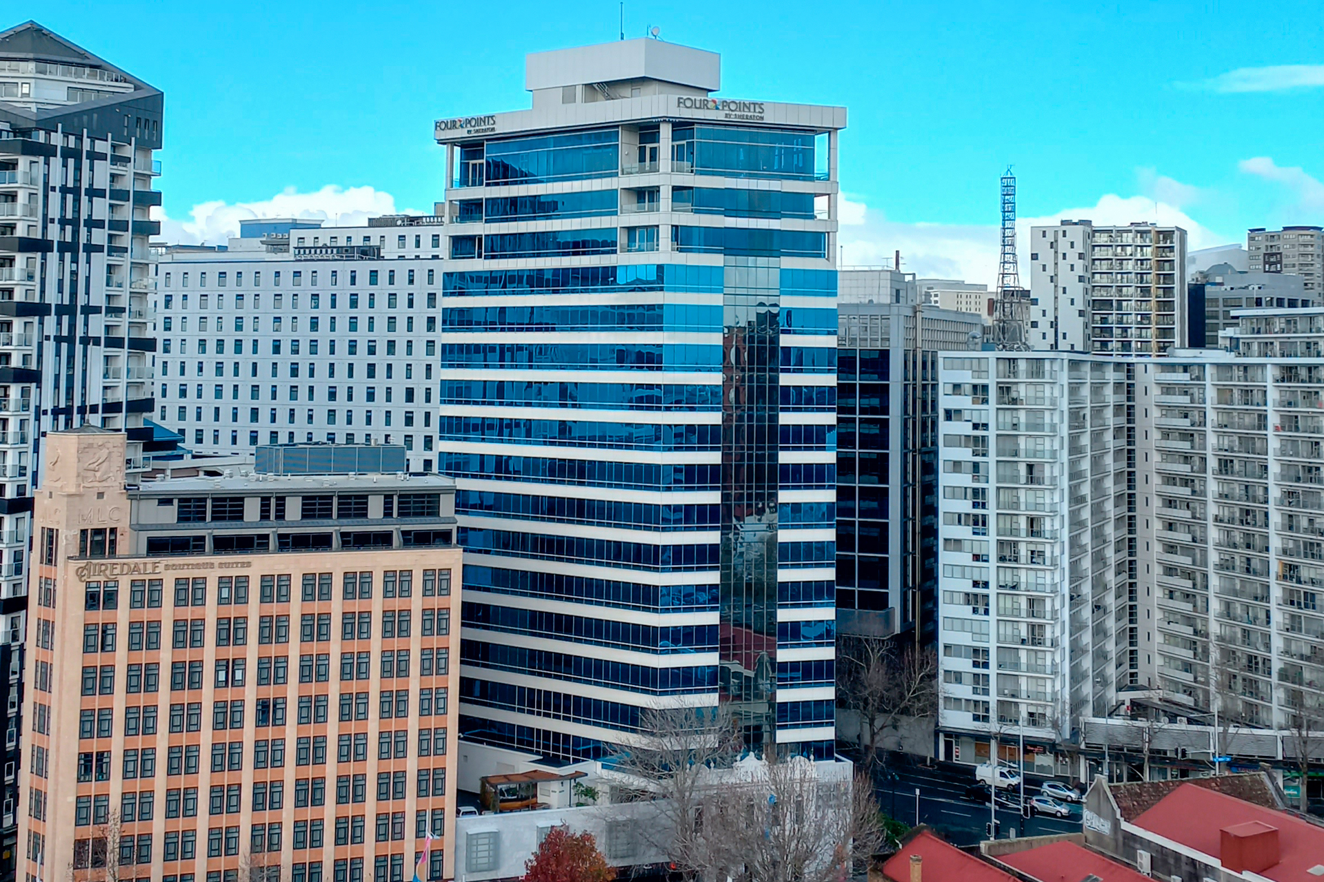 396 Queen Street | Thermosash Building Envelope Solutions