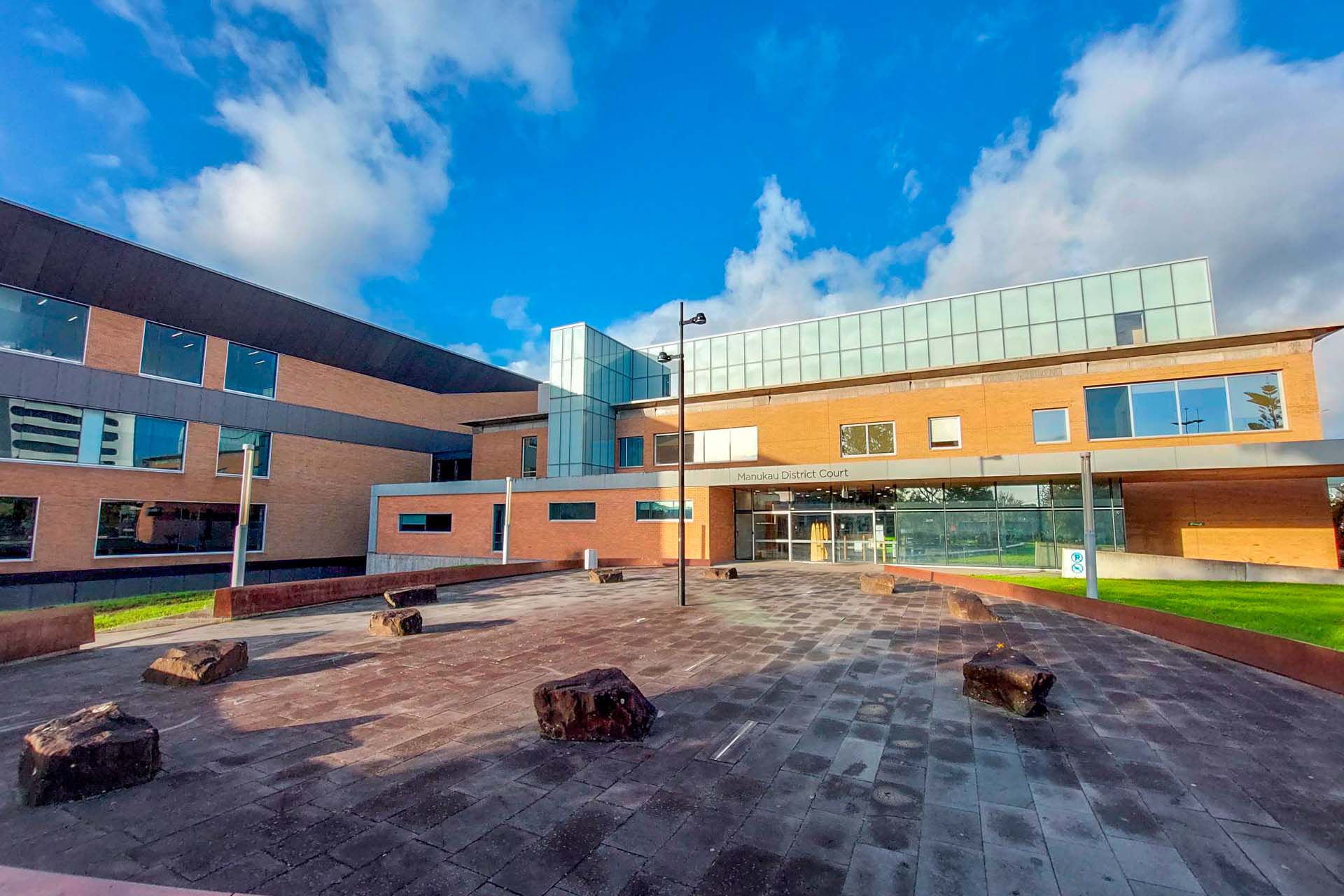 Manukau District Court Extension | Thermosash Building Envelope Solutions