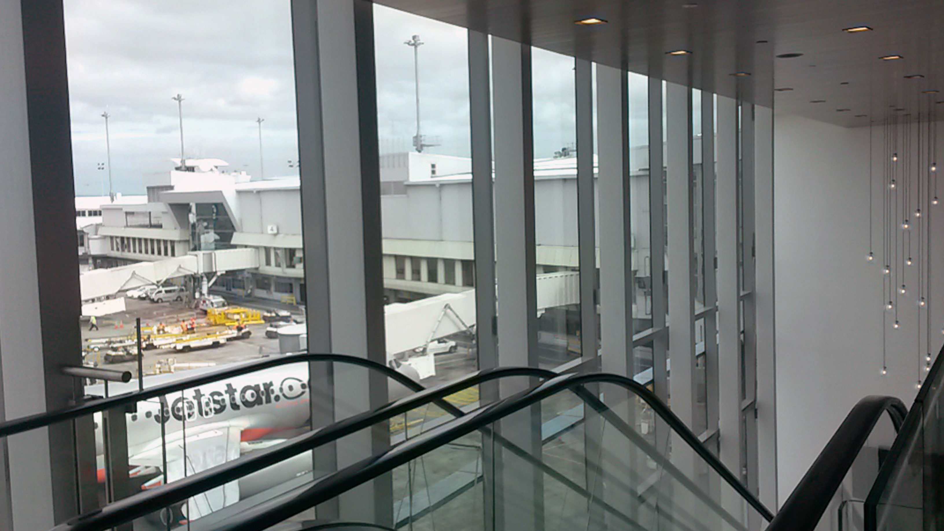 Air New Zealand Koru Lounge (Domestic) | Thermosash Building Envelope ...