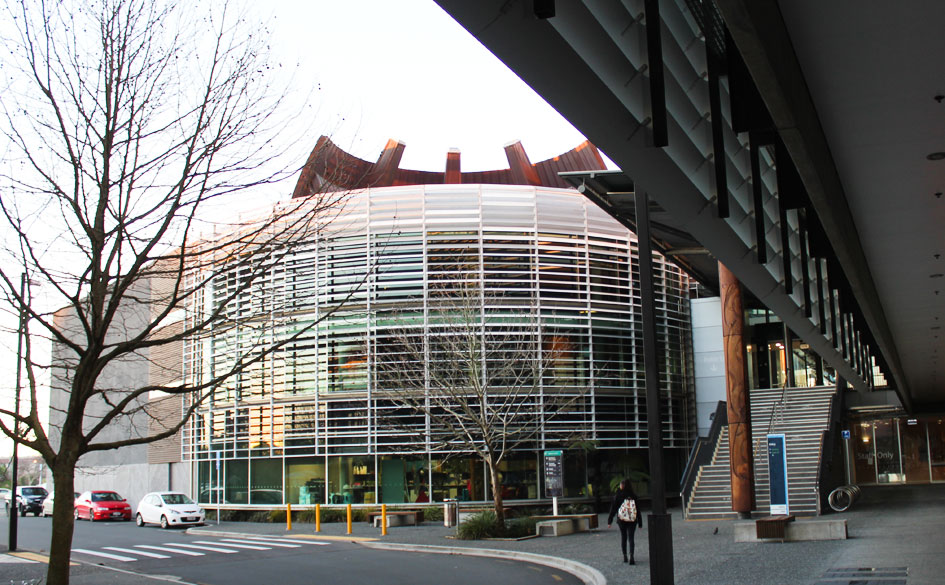 Waitakere Civic Centre | Thermosash Building Envelope Solutions